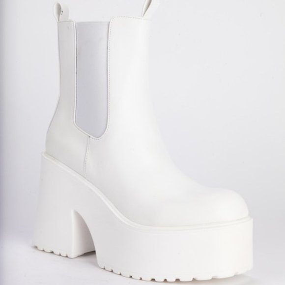 Shoes | Womens White Platform High Heel Booties | Poshmark